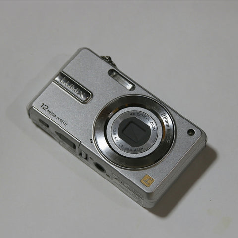 Panasonic Lumix DMC-F3 – Análogo Shop