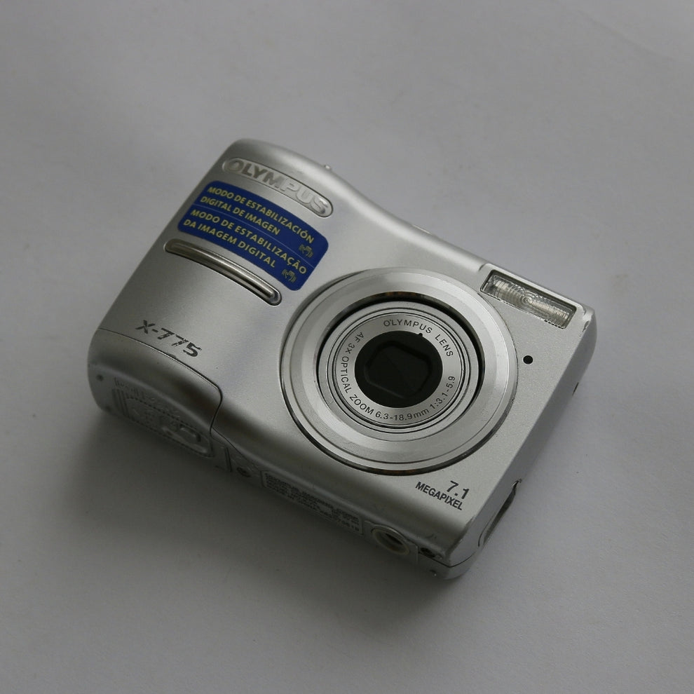 OLYMPUS X-775 – Análogo Shop